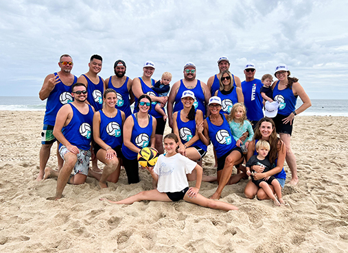 Rizco “Serves” up a Good Time for a Good Cause